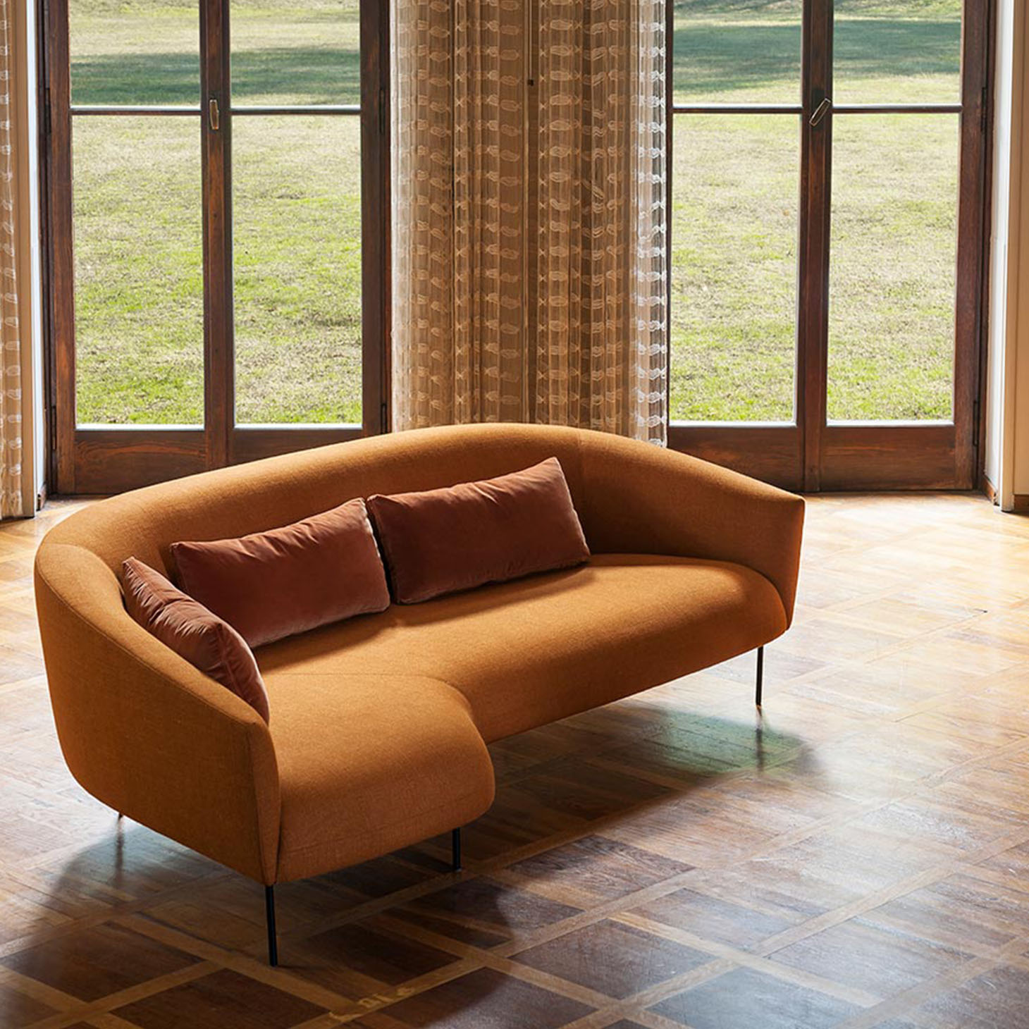 Roma Sofa – M2L Furniture